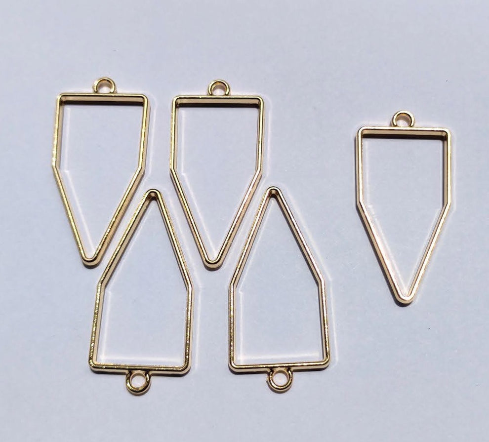 Dropping Triangle Bezel 10PCS/PKT – Bina's Art - Resin Store