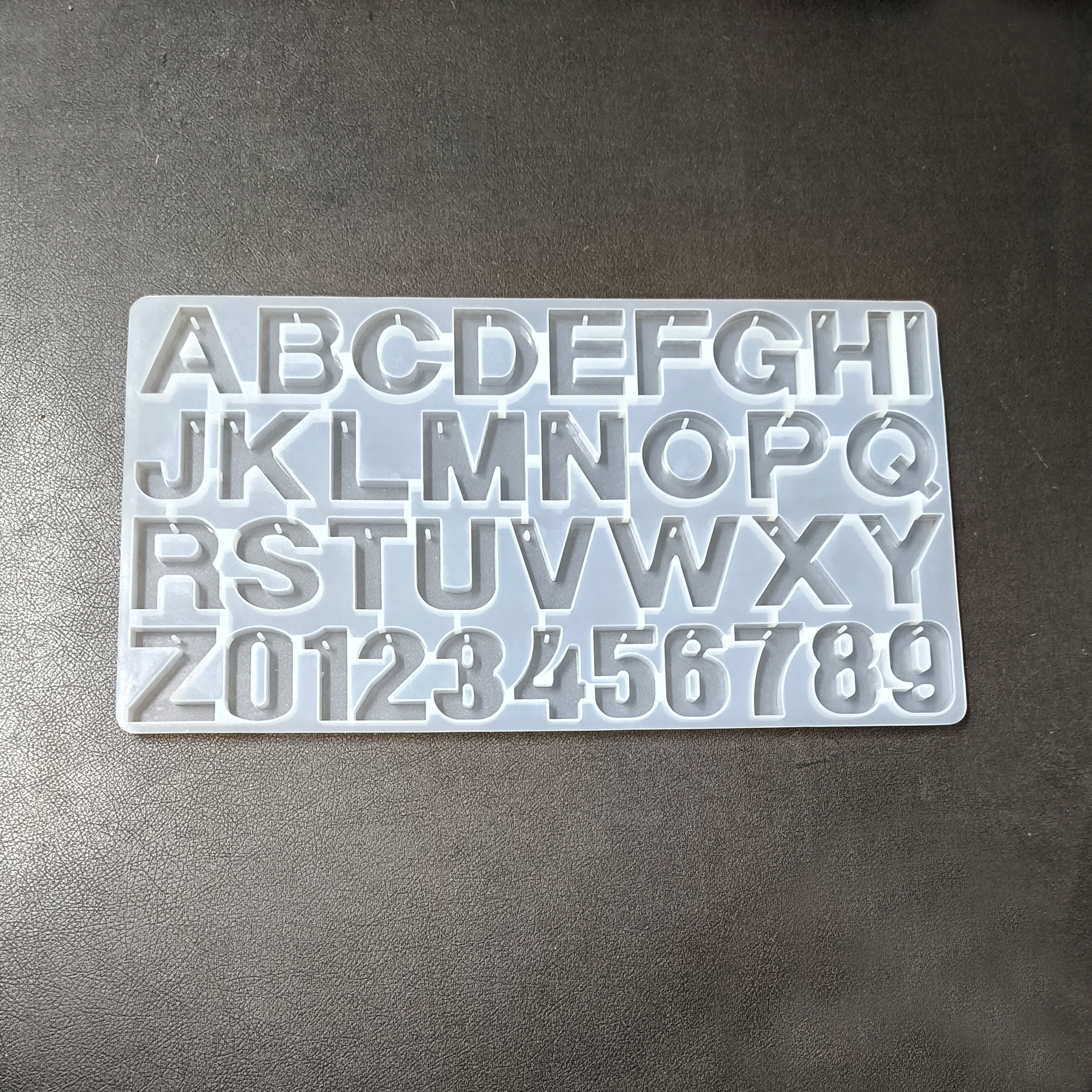 Front Pouring Alphabet With Hole Mould – Bina's Art - Resin Store